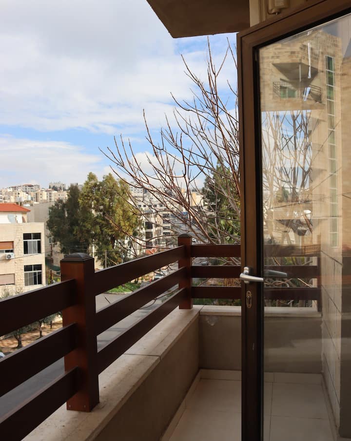 2nd Floor With Balcony .204 - Amman