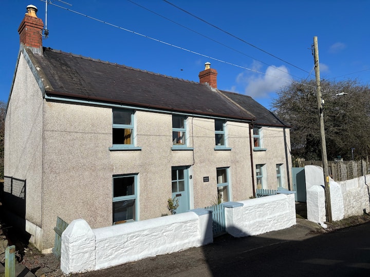 Traditional Character Cottage In National Park - United Kingdom