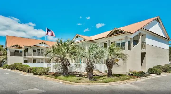 Sunny Escape In Miramar Beach, Sleeps 6 - Miramar Beach, FL