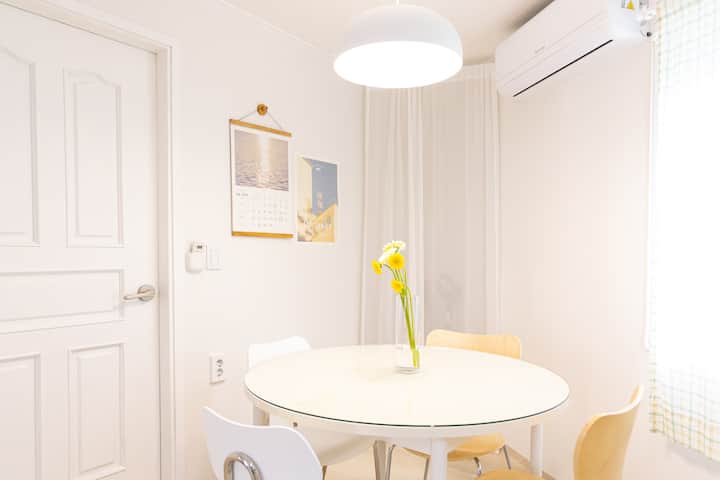 Cozy Local Home Near Seoul Stn & Namsan - Seoul