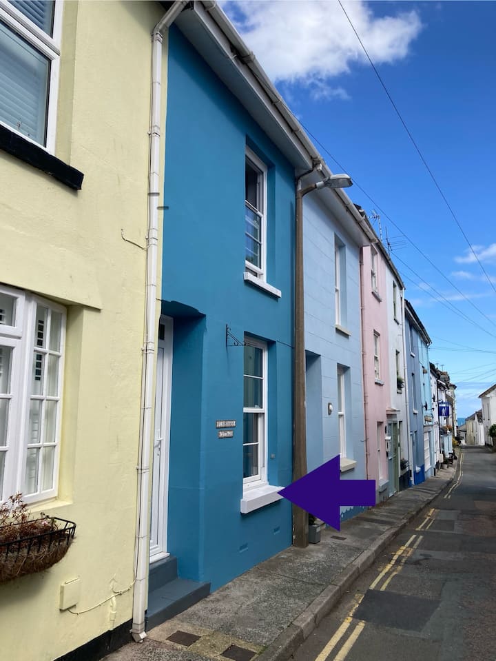 Fisherman’s Cottage - Just Seconds From The Sea! - Brixham