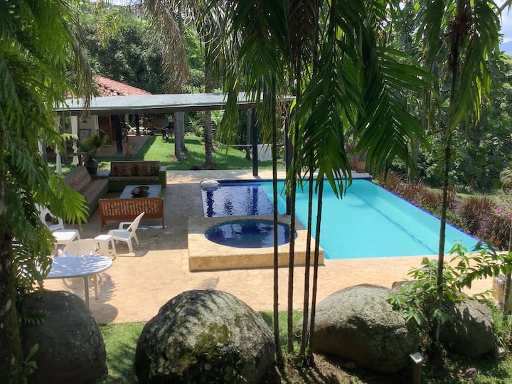 Finca Quebrada Luna - La Pintada