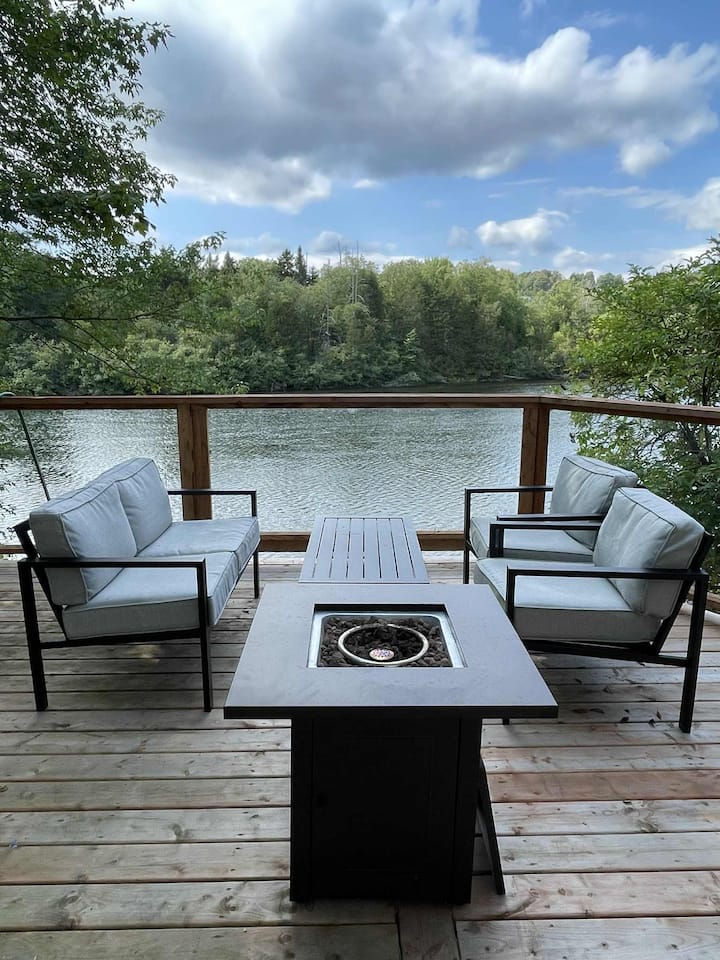 Maison Familiale De La Rivière - Sherbrooke