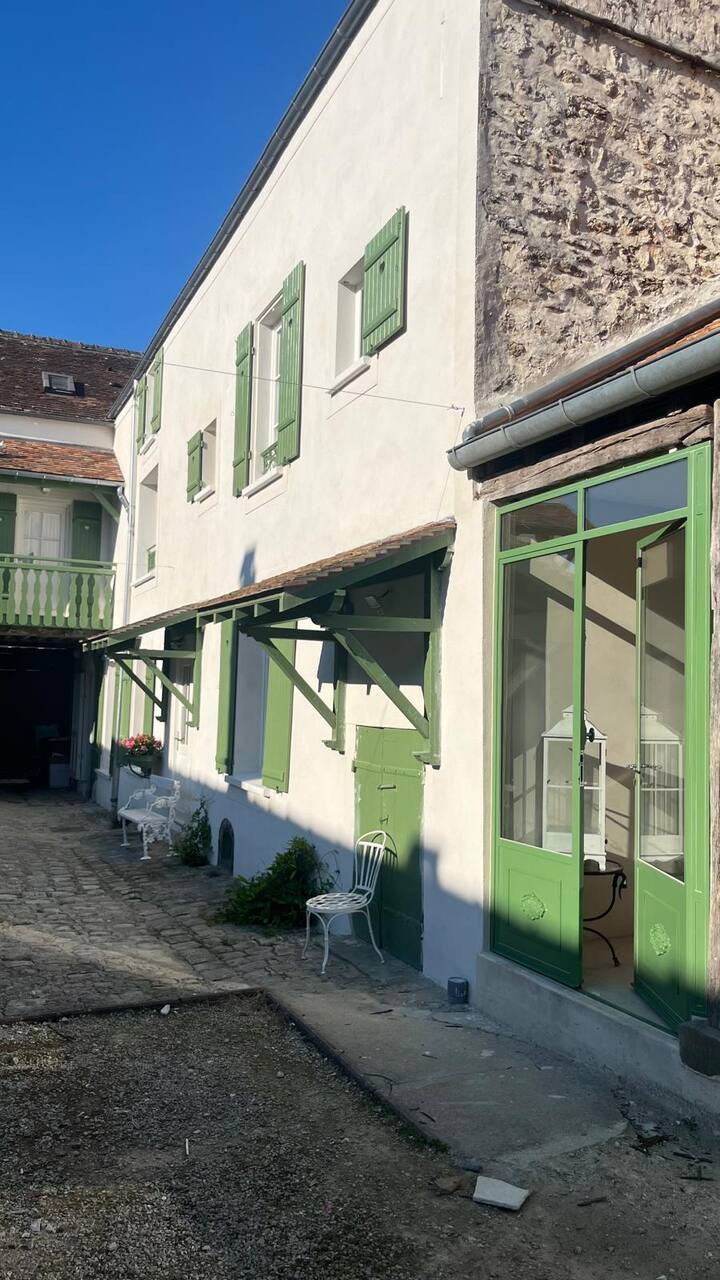 Au Lion D'or : Les 3 Chambres - Melun