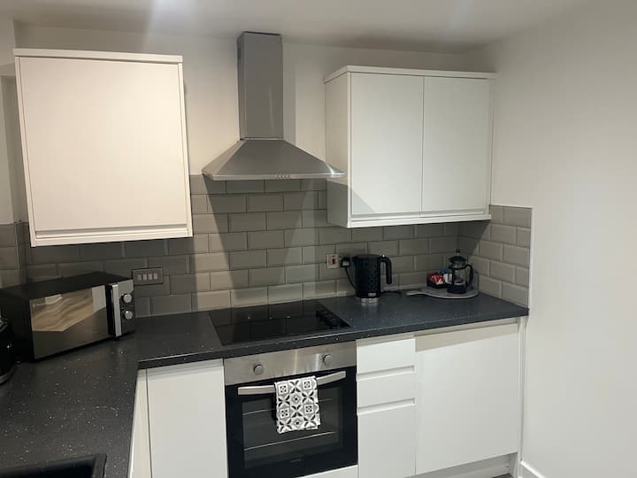 Location, Location, City Centre Apartment 2 Bdrs - Birkenhead