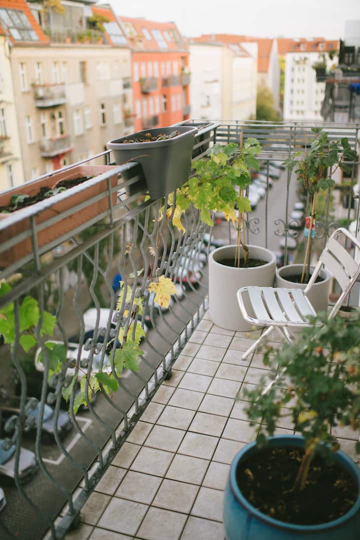 Top Floor Room With Balcony In Prenzlauer Berg - Berlin