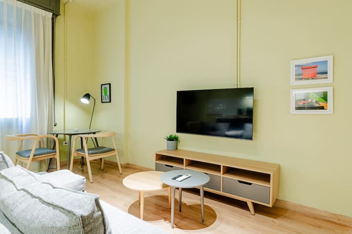 Grey | Studio Apartments Downtown Alexandria Mn506 - Alexandria