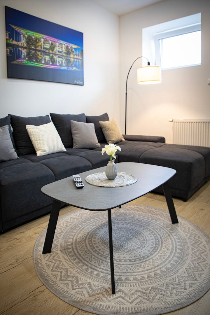 Hannibal - Design Apartment "Orchidee" 5 - Wolfsburg