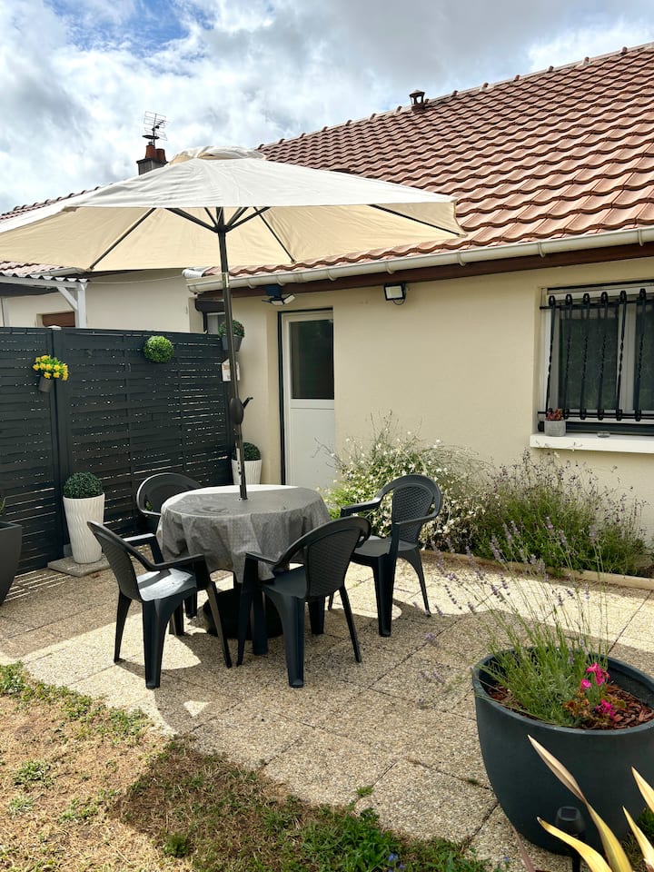 Petite Maison Indépendante Charmante | Parking - Châtellerault