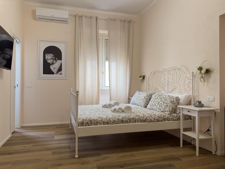 Damarete Chambre, Wifi, Près D'ortigia, Parking - Сиракузы