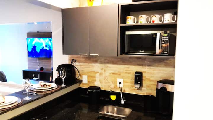 Ap 2 Qtos Pto Santa Casa, Ufrgs E Moinhos De Vento - Porto Alegre