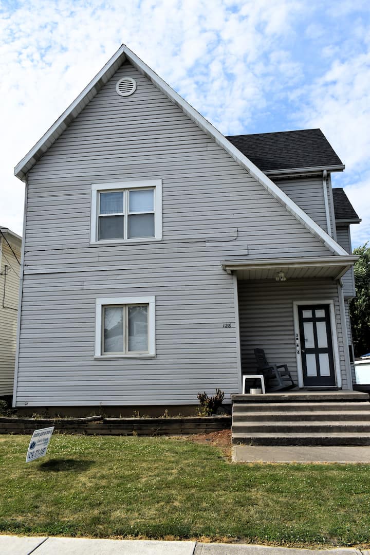 Spacious 2bdrm In Lima's Heart - Lima, OH