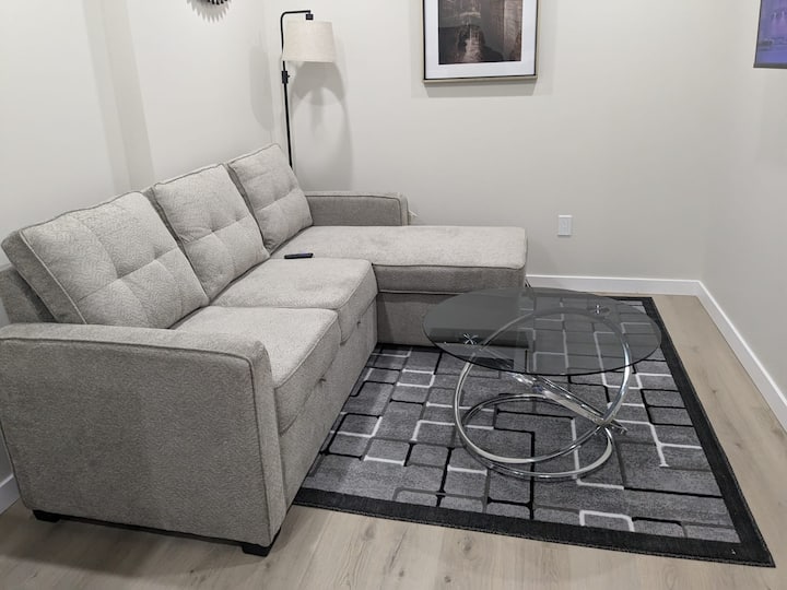 Rich & Em's Place - Saskatoon
