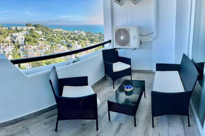 Casa Urano: Peaceful 2-br With Terrace & Sea Views - La Cala de Mijas