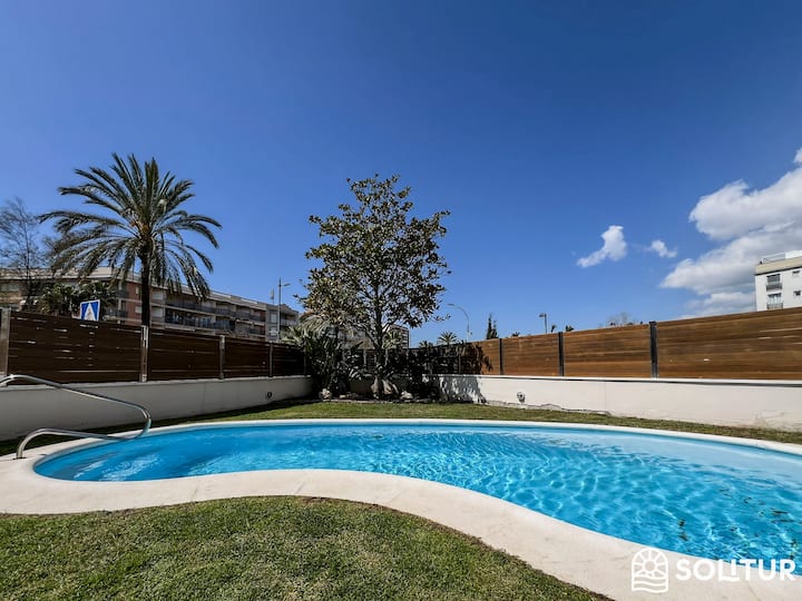 Apto Llac En Primera Línea De Mar Con Terraza - Calafell