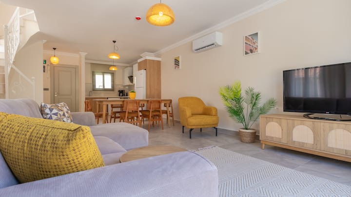 Alaçatı Merkez Evleri No:6 Dubleks Villa - Alaçatı