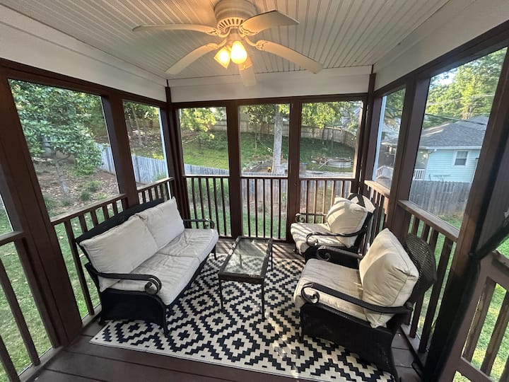 Chore-less Checkout, Screened-in Porch - Charlotte, NC