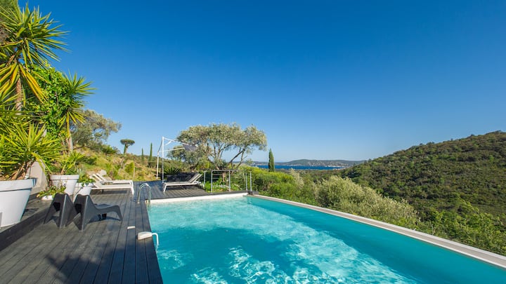 Villa à Grimaud - Surplombe Le Golfe De St-tropez - Plan-de-la-Tour