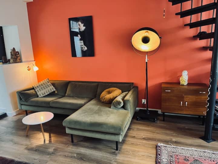 Cosy Townhouse, 15 Min From Ams. 1-3 People. - Weesp