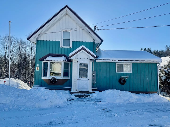 Lake Placid Pet-friendly Home - Lake Placid, NY