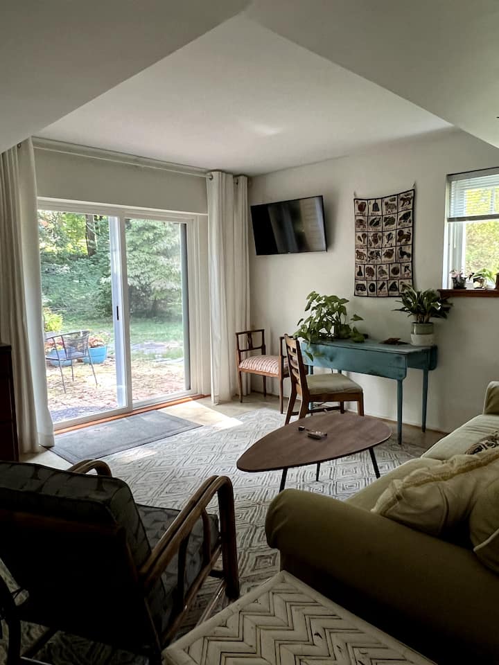 Cville Cozy Nest - Charlottesville, VA