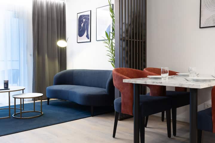 Bright: Suite For 4 | Central | Kitchen | Parking - Schloß Holte-Stukenbrock