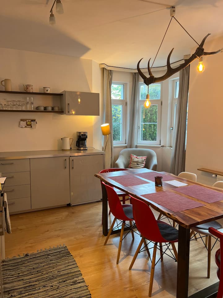 Garden Traditional Apartment - Salzburg