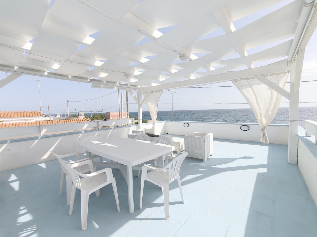 Bilo La Corte sul Mare with terrace Puglia Online - Vacation homes for ...
