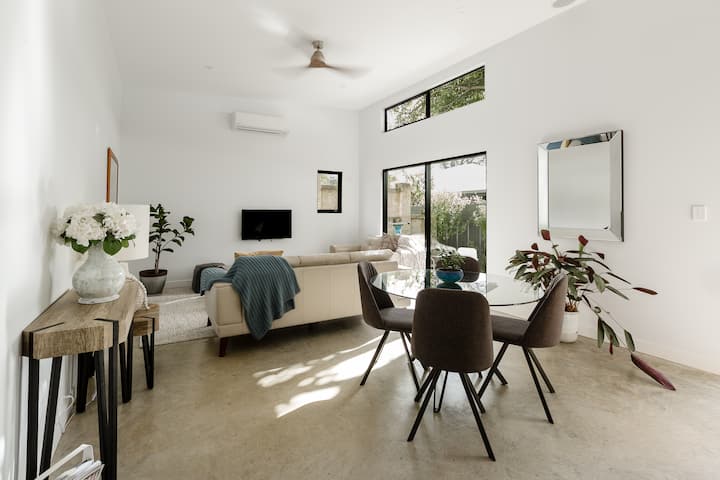 Peppi Place - 2 Bedrooms 2 Bathrooms Townhouse - Margaret River