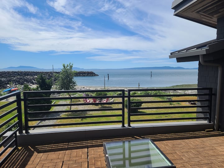 The Seaside Getaway - Point Roberts