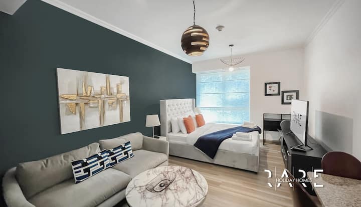 Rare Homes | Goldcrest Executive | Metro Link - Dubai Marina
