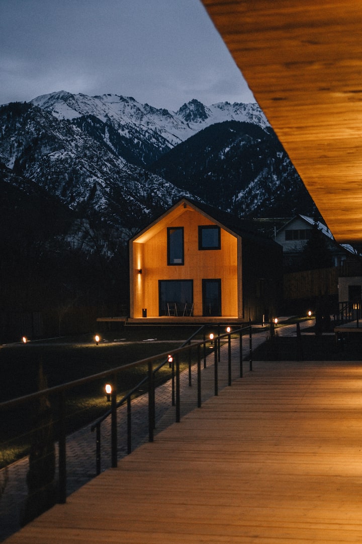 Tabi Village Mountain Nest - Kazakhstan