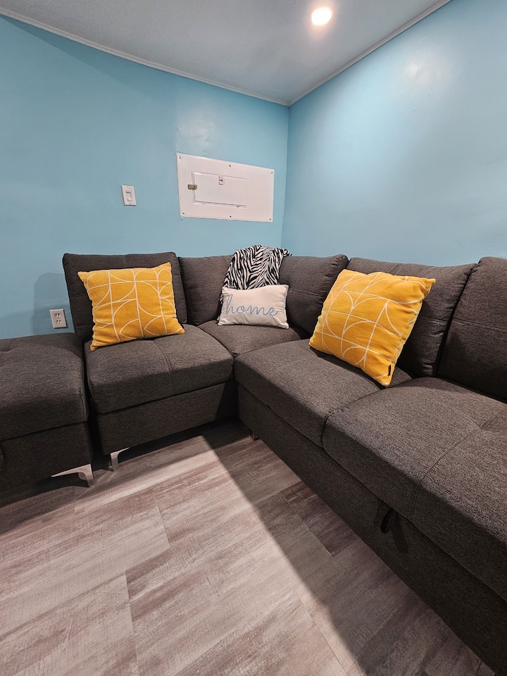 Blue Ocean Family Vacation Luxury Suite - Bedford