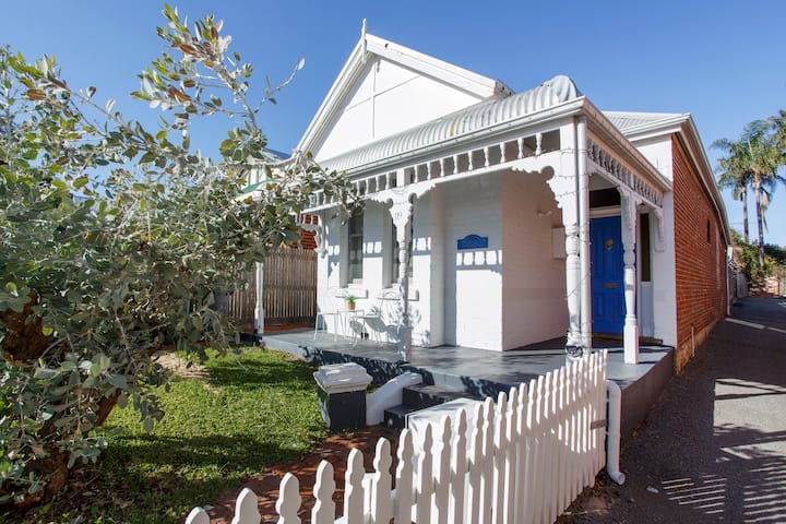 Winston's Villa - Relax In Style In Subiaco - Swan River