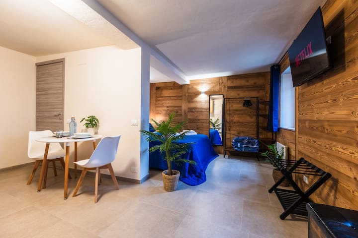 Alp Break 2 - In The Historic Village - Aosta