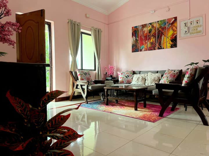 2bhk |Pool |Wifi |Cleaning Free |Siolim - Goa