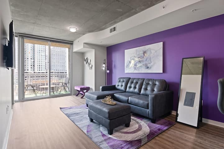 Magnificent Midtown Purple Rain Highrise Retreat - Atlanta, GA