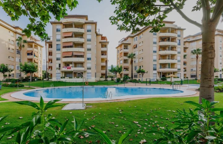 Descanso Junto Al Mar. - Algarrobo