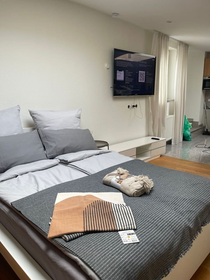 Gemütliches Apartment Eg Mit Bus Vor Der Türe - Hürth