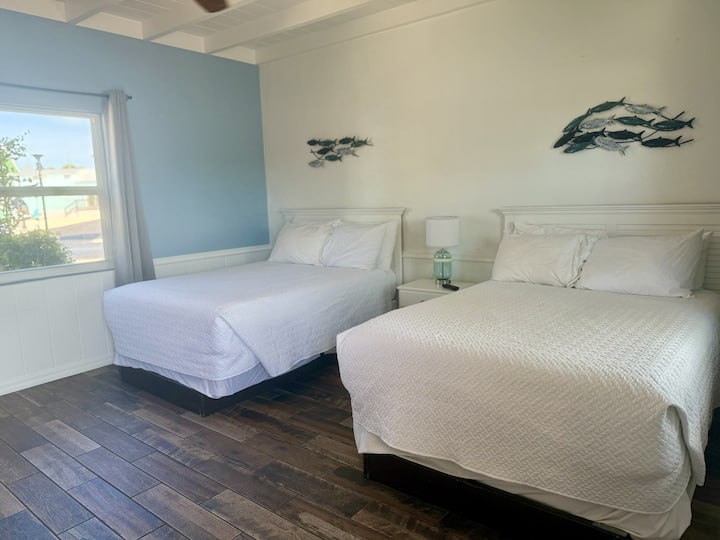 Motel Room In Marathon - Marathon, FL