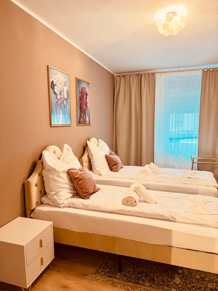 3 Room City Apartment 5 Min To Main Station - Düsseldorf