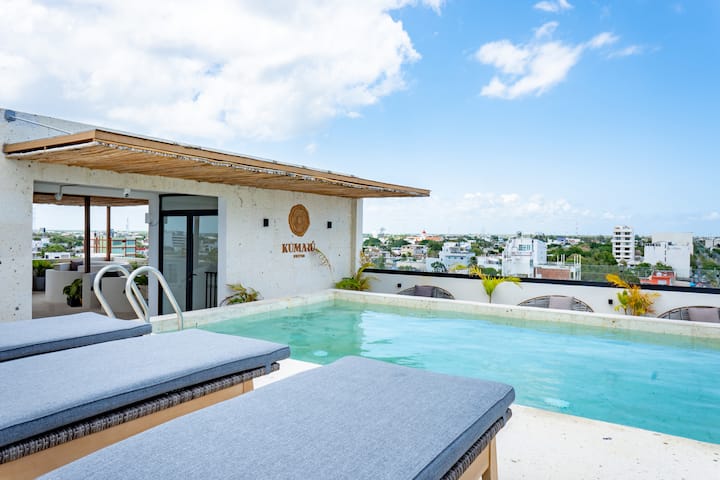 Bohemian One-bedroom With A Rooftop Pool - Playa del Carmen