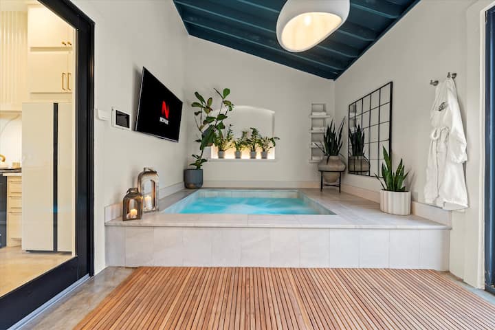 New Align Hot Tub & Sauna Retreat Wichita Mountain - Lake Lawtonka, OK