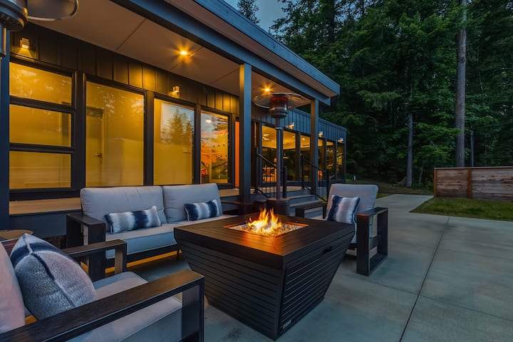 Bigfoot Base Camp: White Pass & Warm Floors - Packwood, WA