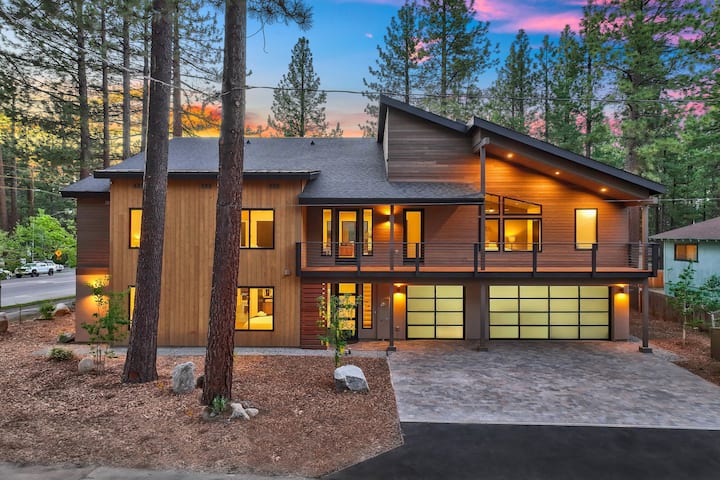 Mountain Trail Lodge At Ski Run - South Lake Tahoe, CA