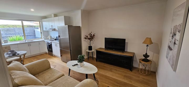 Victoria Street Hideaway - Red Hill