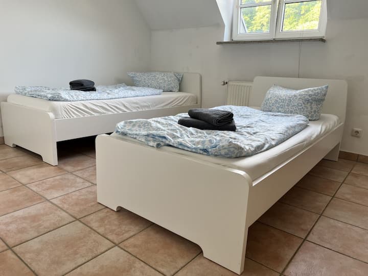 K101 Og-a Nüssenberger Hof - Keulen