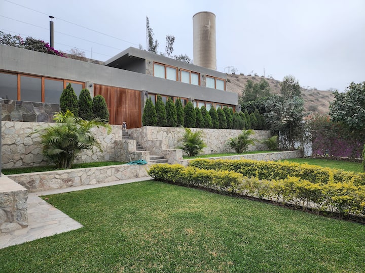 Casa Bugambilias De Cieneguilla (6 Habitac.) - Perú