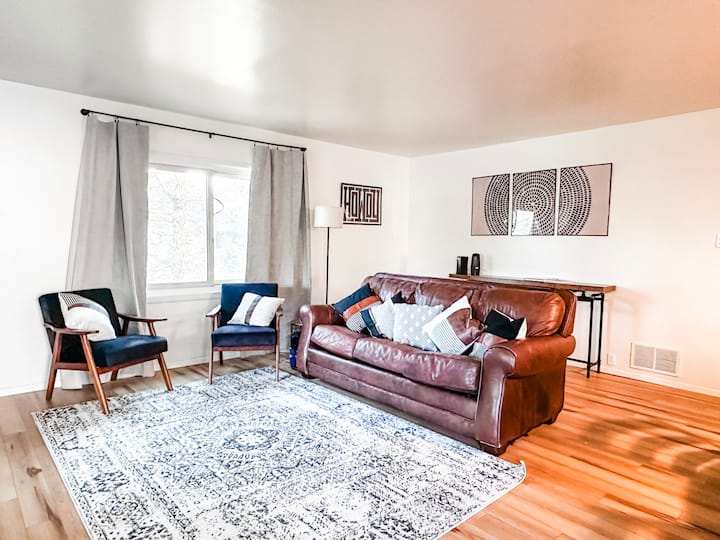 Rodeo Retreat In The Avenues - Cheyenne, WY