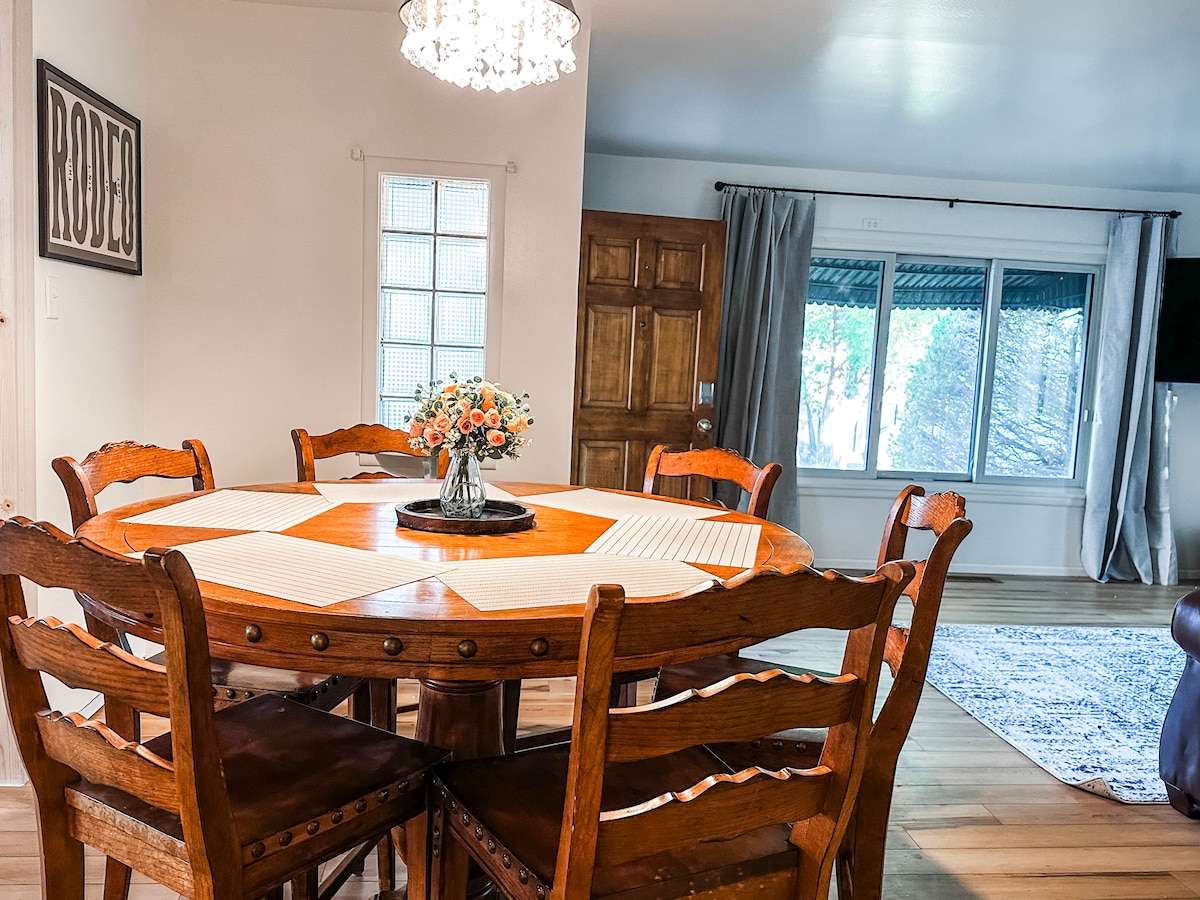 Rodeo retreat in the Avenues - Houses for Rent in Cheyenne, Wyoming ...